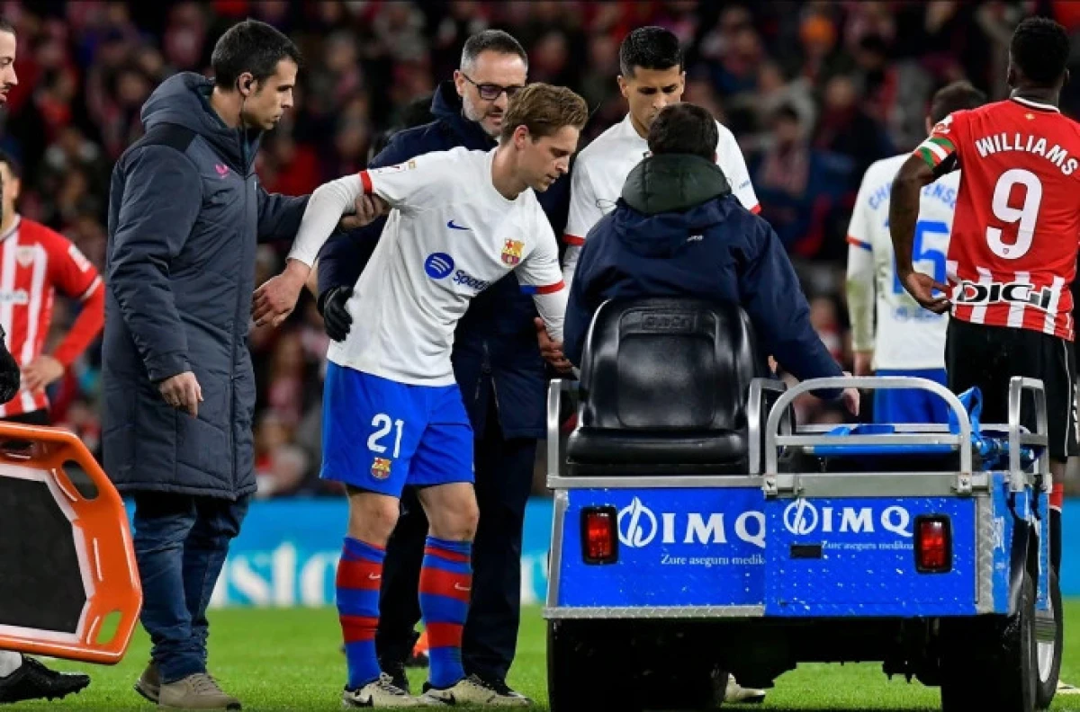 Barcelona's midfield woes deepen with Frenkie de Jong and Pedri injuries