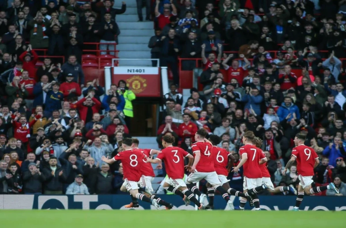 Nine things you need to know about…Manchester United's Shea Lacey