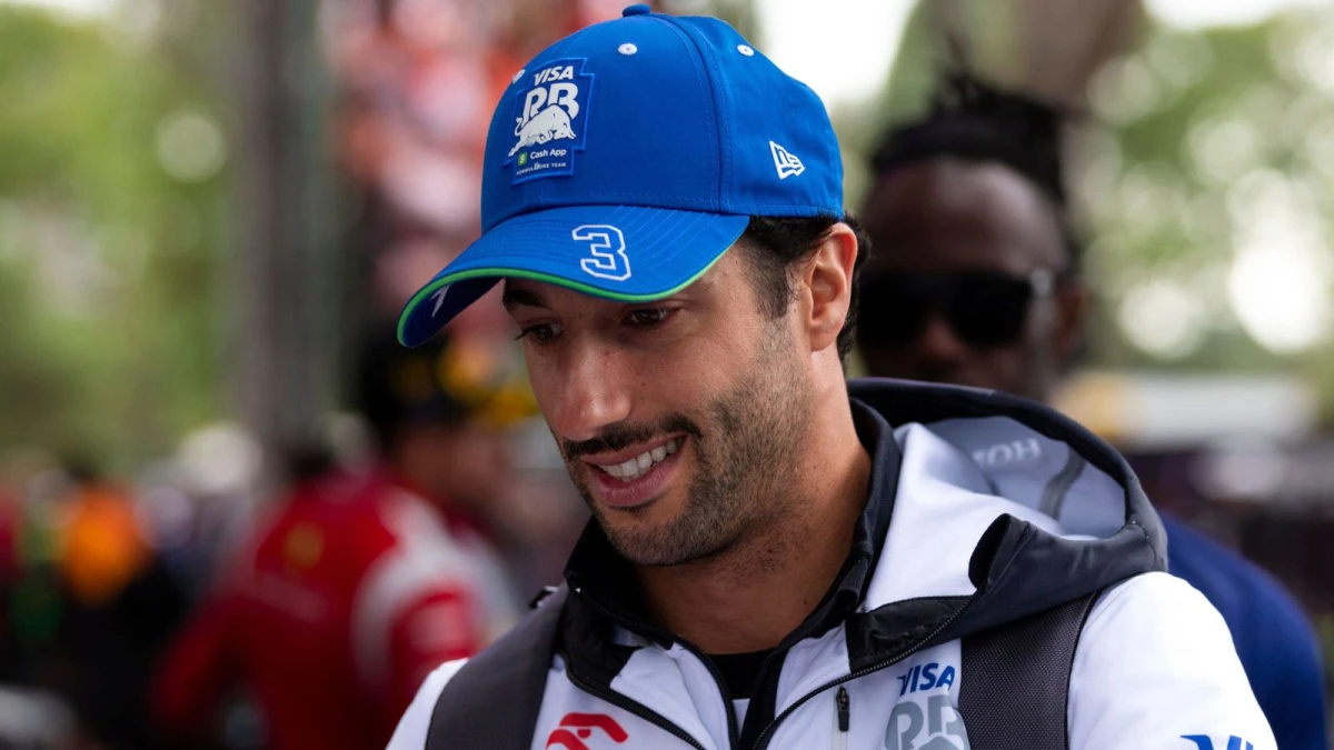 From racing to laughing: Daniel Ricciardo to produce new F1 comedy
