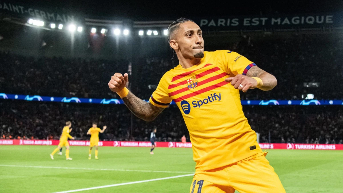 Raphinha stars as Barcelona edge Paris St Germain in Champions League ...