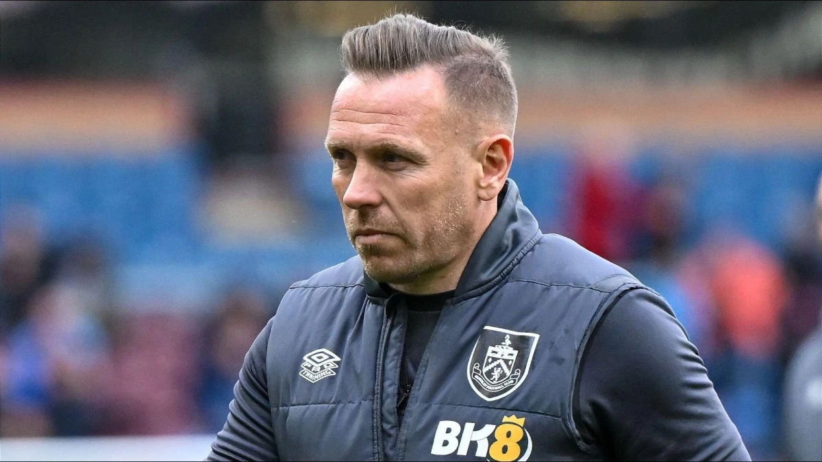 Burnley turn to Craig Bellamy as interim coach