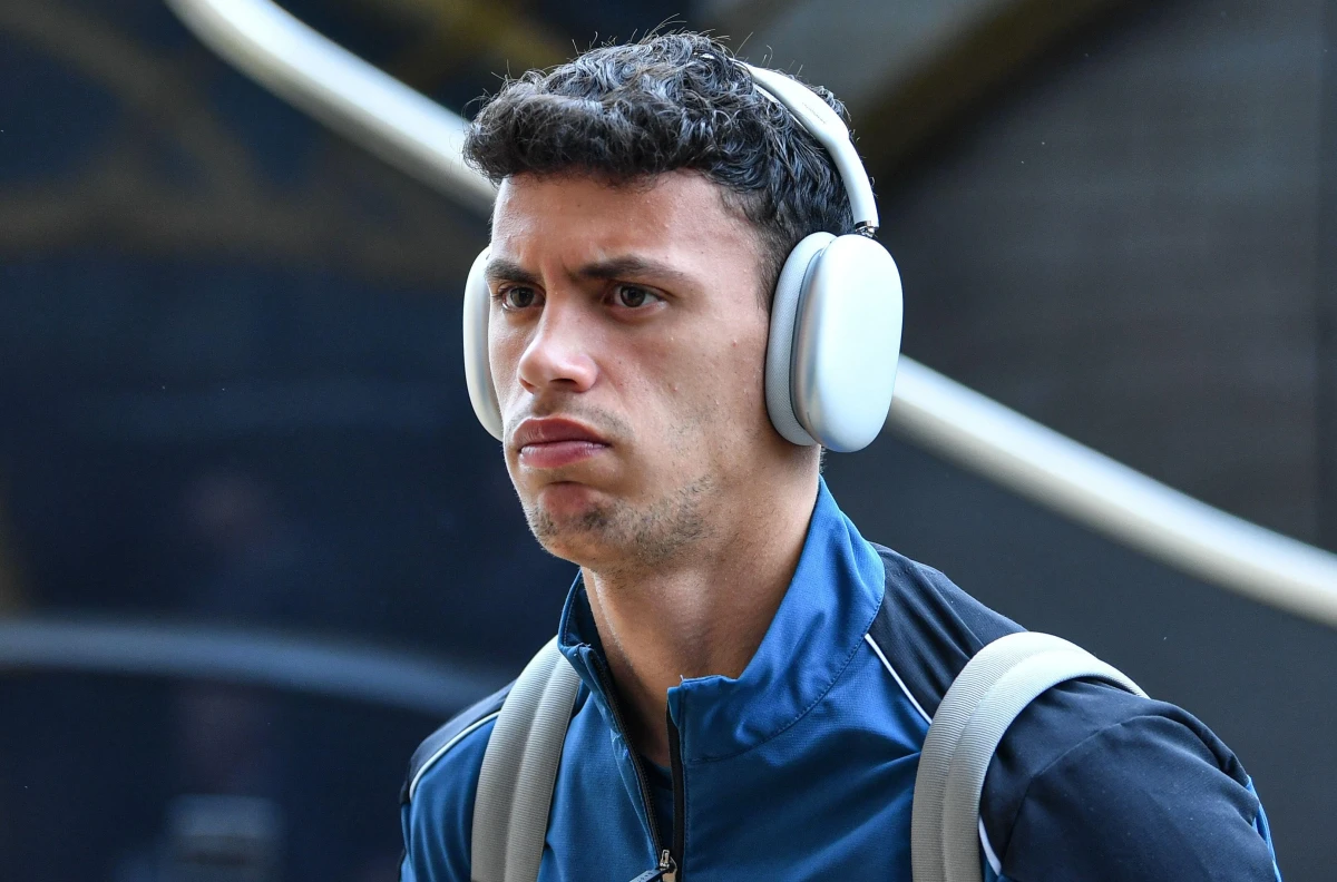 Matheus Nunes heads to Manchester City after Wolves accept record ...