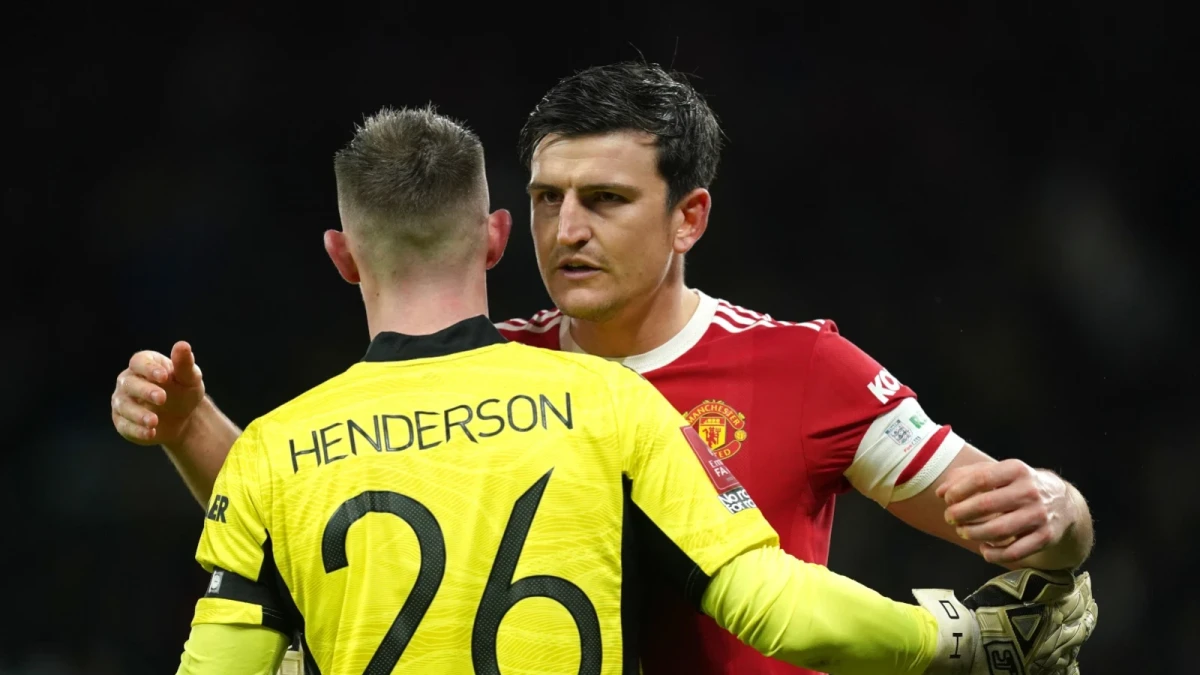 Proper England fans don’t boo players – Harry Maguire backs Jordan ...