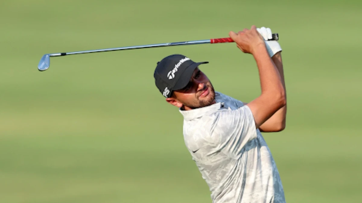 Casey Jarvis leads Marco Penge at Alfred Dunhill Championship