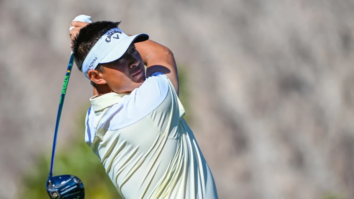 Carl Yuan makes most of lucky break to grab share of lead at Sony Open ...