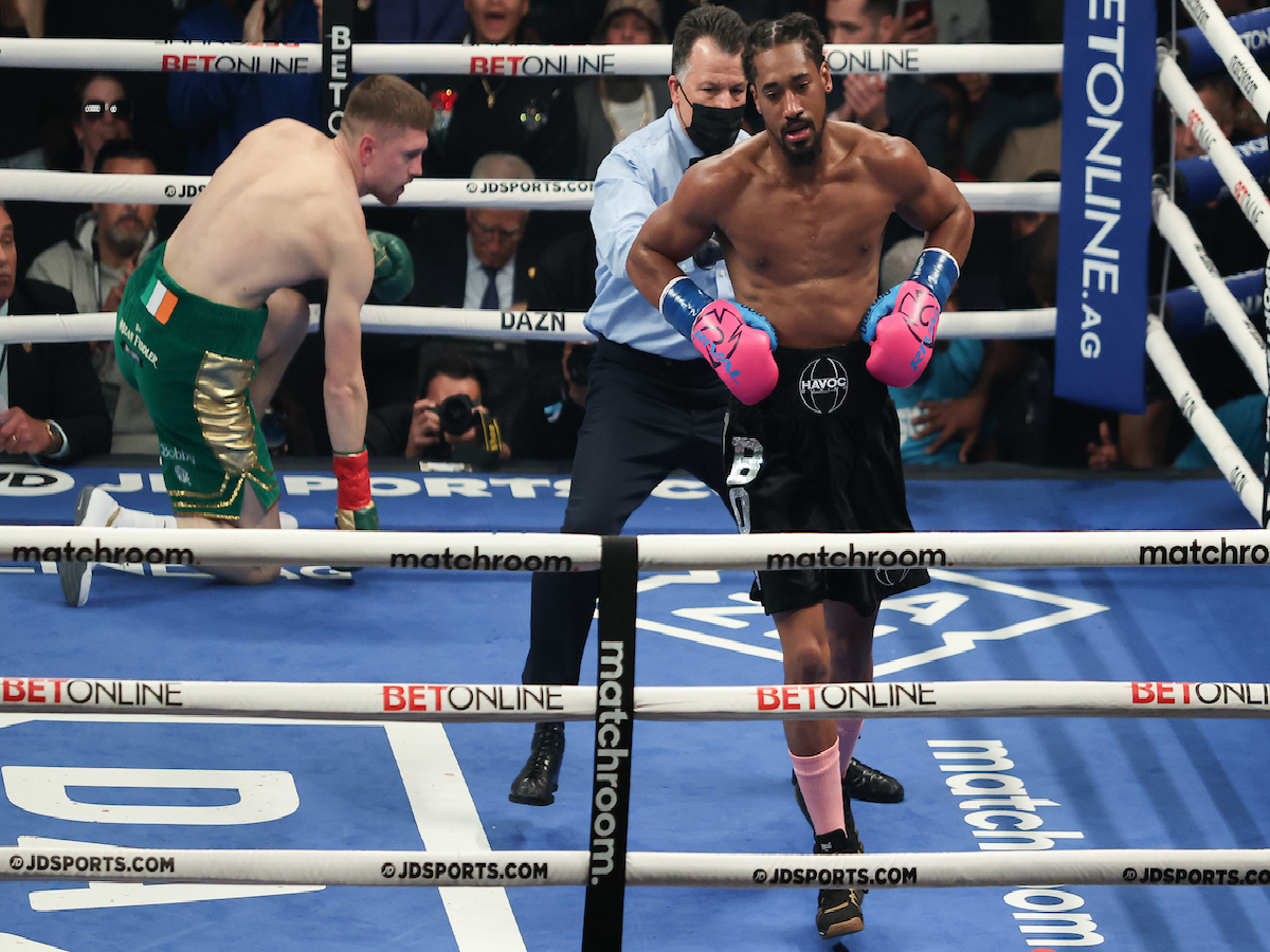 Demetrius Andrade dominant, Kali Reis to face Chantelle Cameron in ...