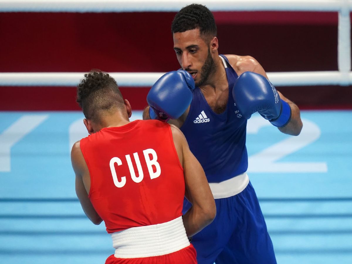 History is made as Galal Yafai guarantees himself a medal in Tokyo ...