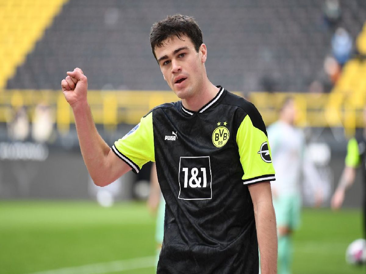 Giovanni Reyna dominates, while Christian Pulisic gets one over Zack ...