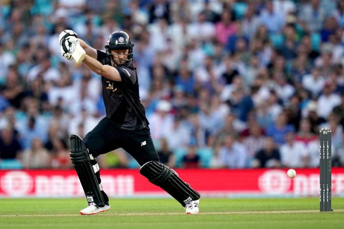 Nottinghamshire sign Colin Munro for 2023 Vitality Blast campaign ...