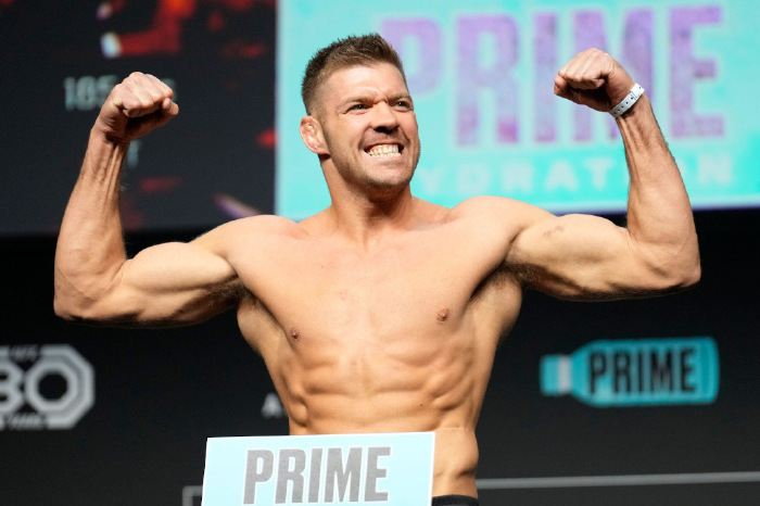 Dricus du Plessis one victory away from UFC title shot against Israel ...