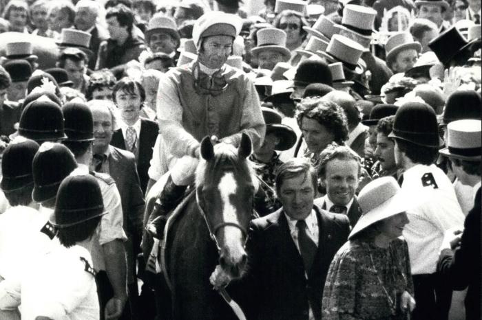 Frankie Dettori honoured to lead Lester Piggott tribute at Epsom ...