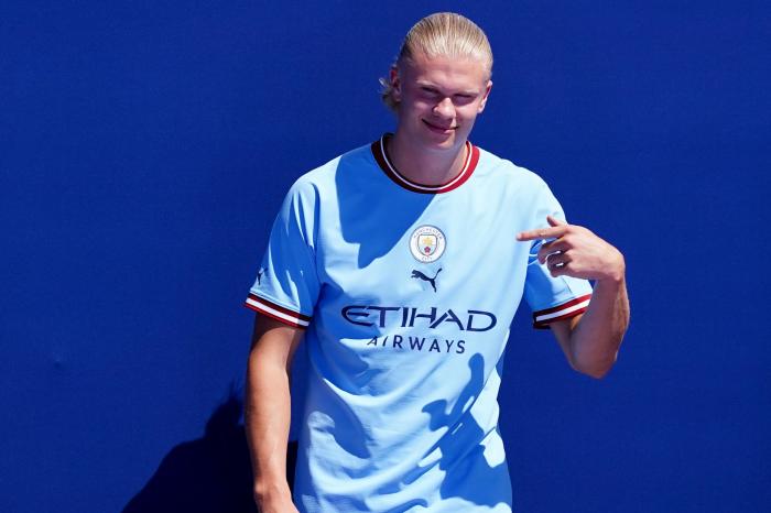 City's new number nine Erling Haaland throws early dig at Manchester ...