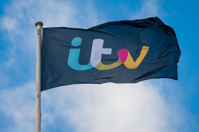MMA arrives on ITV as the British broadcaster secures rights to show ...