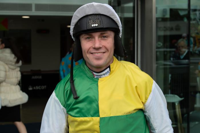 Lorcan Williams to ride Complete Unknown and Knowsley Road at Warwick ...