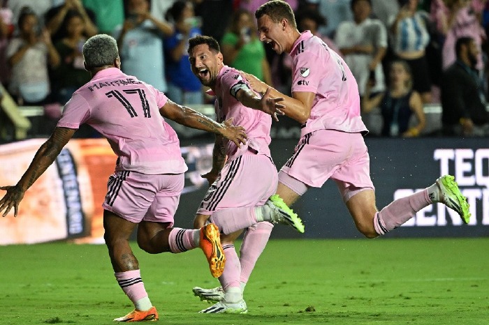 Lionel Messi makes explosive debut for Inter Miami by scoring match ...