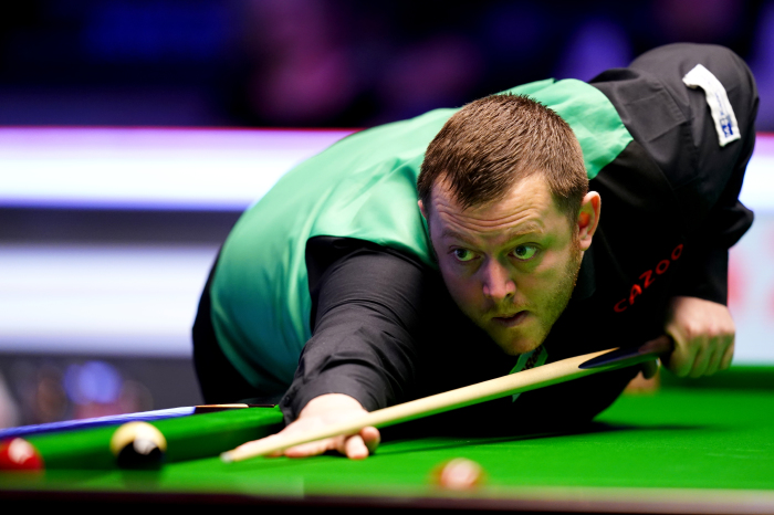 Mark Allen delights home crowd with comfortable win over Chen Zifan in ...