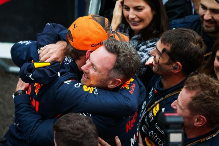 Red Bull boss Christian Horner doesn't expect Max Verstappen to race into his 40s | PlanetSport