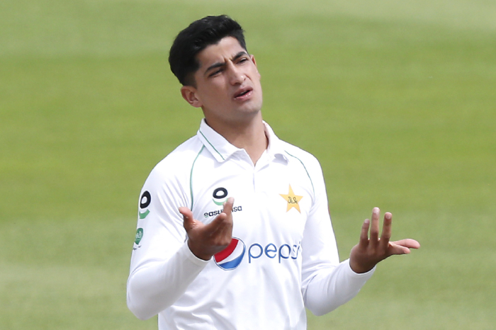 Shoulder injury rules Pakistan seamer Naseem Shah out of third Test ...