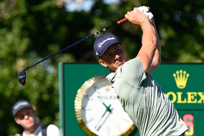 Niklas Norgaard shrugs off injury to share lead at Scandinavian Mixed ...