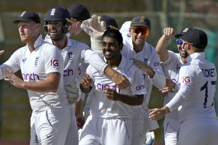 Rehan Ahmed's historic five-for leaves England on the brink of Test ...