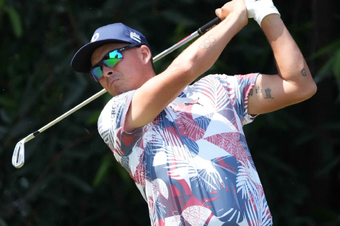 US Open Day 2 in review: Rickie Fowler makes 18 birdies in 36 holes ...