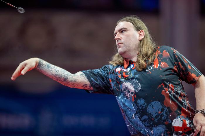 Ryan Searle needs to book a new hotel after stunning Peter Wright in ...