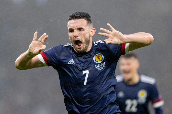 Aston Villa midfielder John McGinn makes Scotland admission after ...