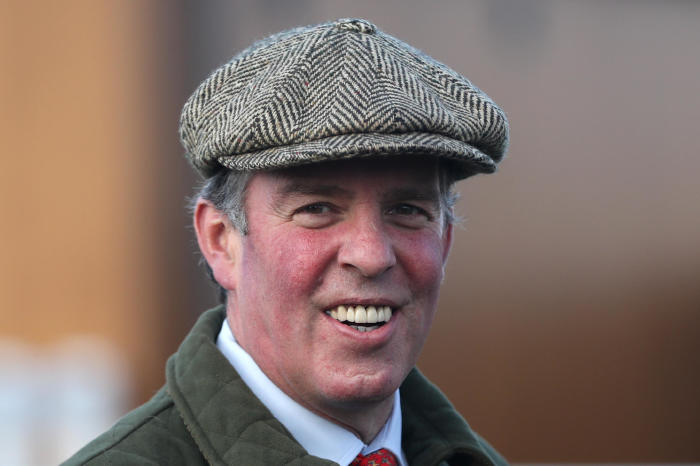 Tom George to pass unbeaten Il Est Francais to his son Noel | PlanetSport