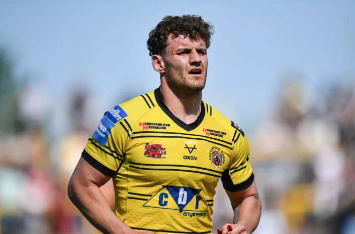 Castleford Tigers: Forward George Lawler in hospital after suffering ...