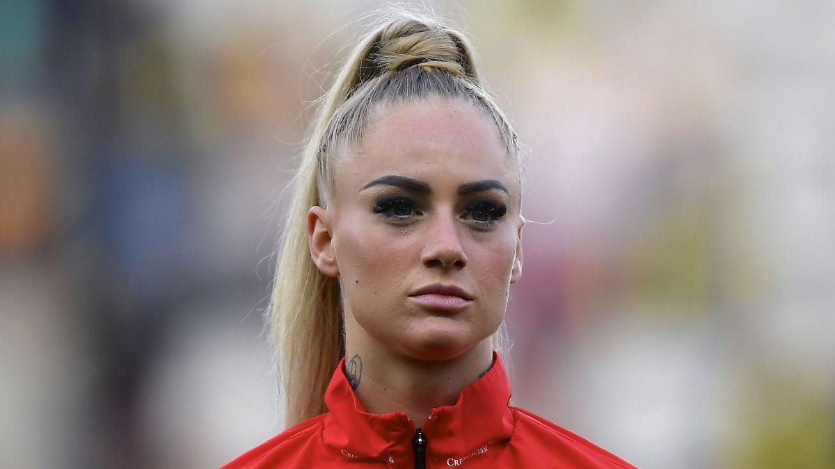 Alisha Lehmann Profile | Bio