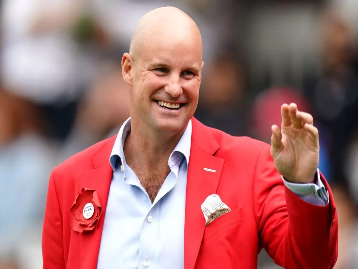 Sir Andrew Strauss: England can develop without Anderson and Broad
