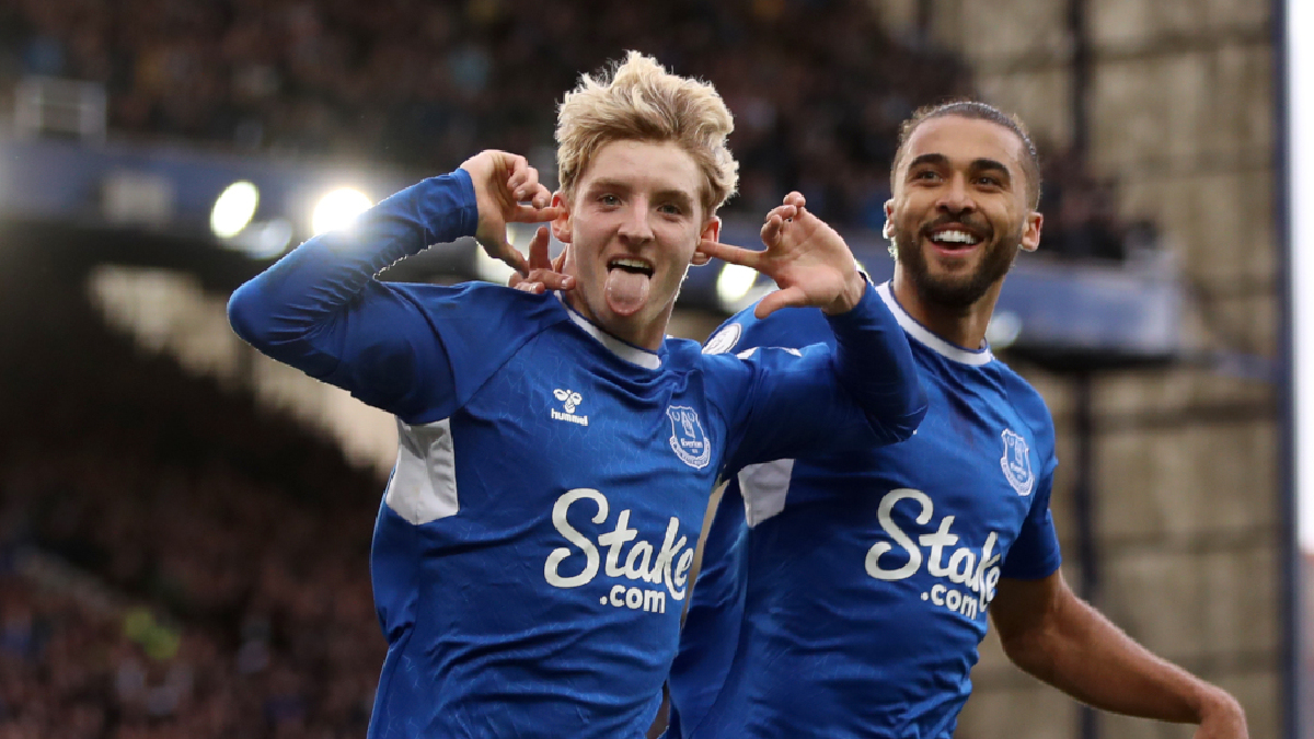 Dominic Calvert-Lewin back on target as Everton cruise to victory over ...