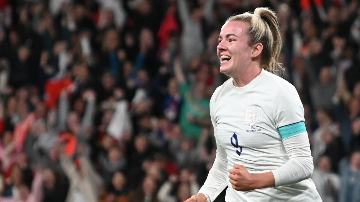 Lauren Hemp confident England have been able to refocus after Euro 2022 win