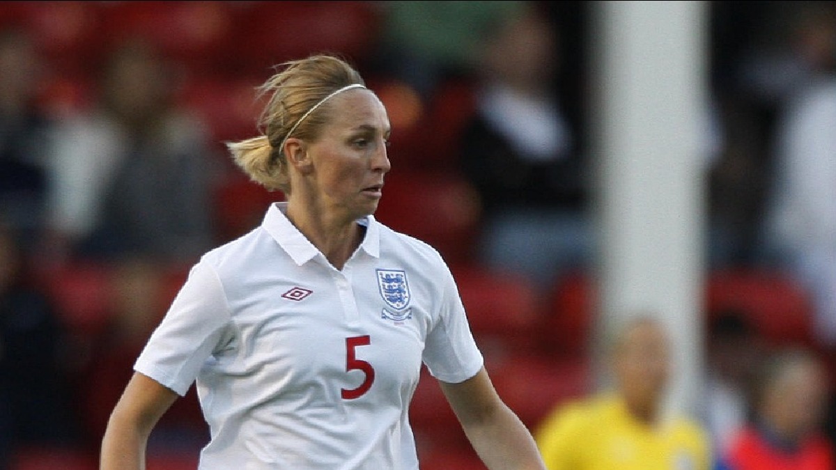 Faye White praises England for 'calm and composed' victory against ...
