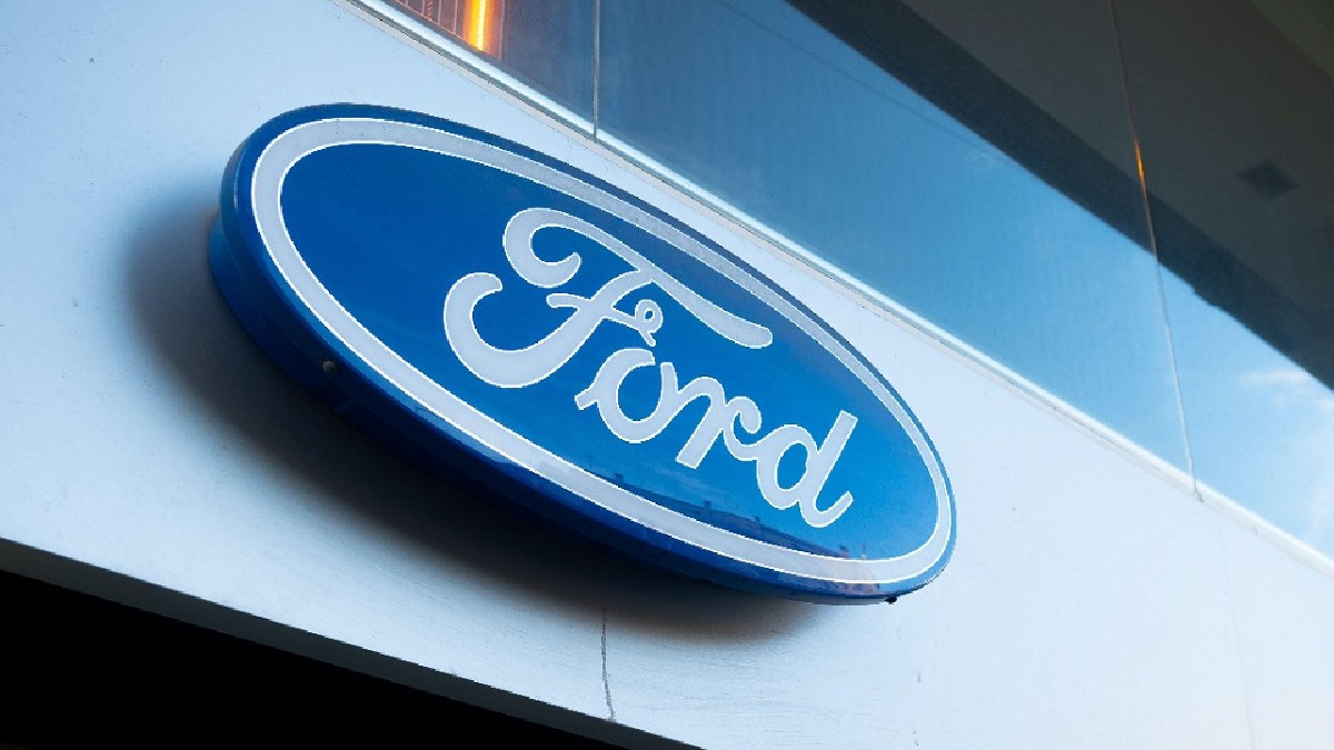 Ford reportedly considering return to Formula 1 with Red Bull