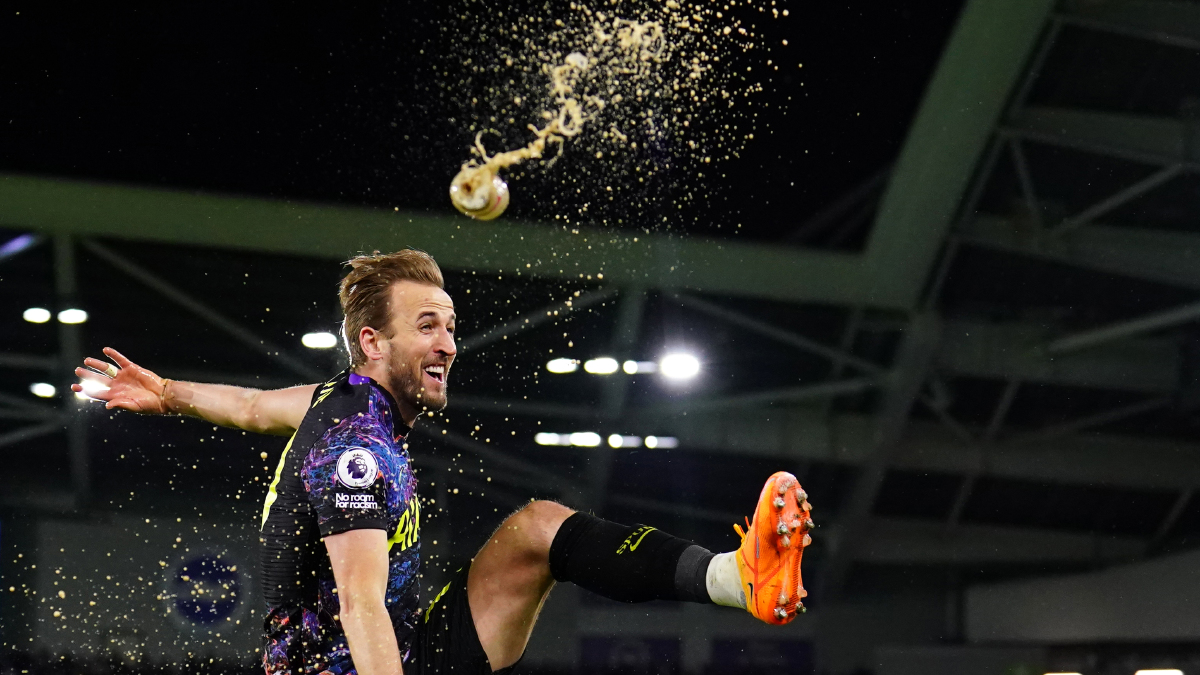 Social Zone: Harry Kane takes a leaf out of Ronaldo's book, plus Paul ...