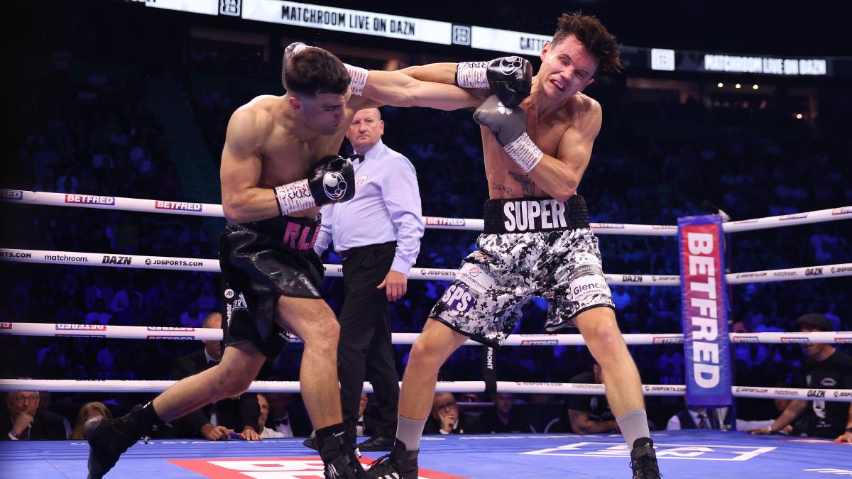 Jack Catterall out-boxes Darragh Foley to claim a one-sided unanimous ...