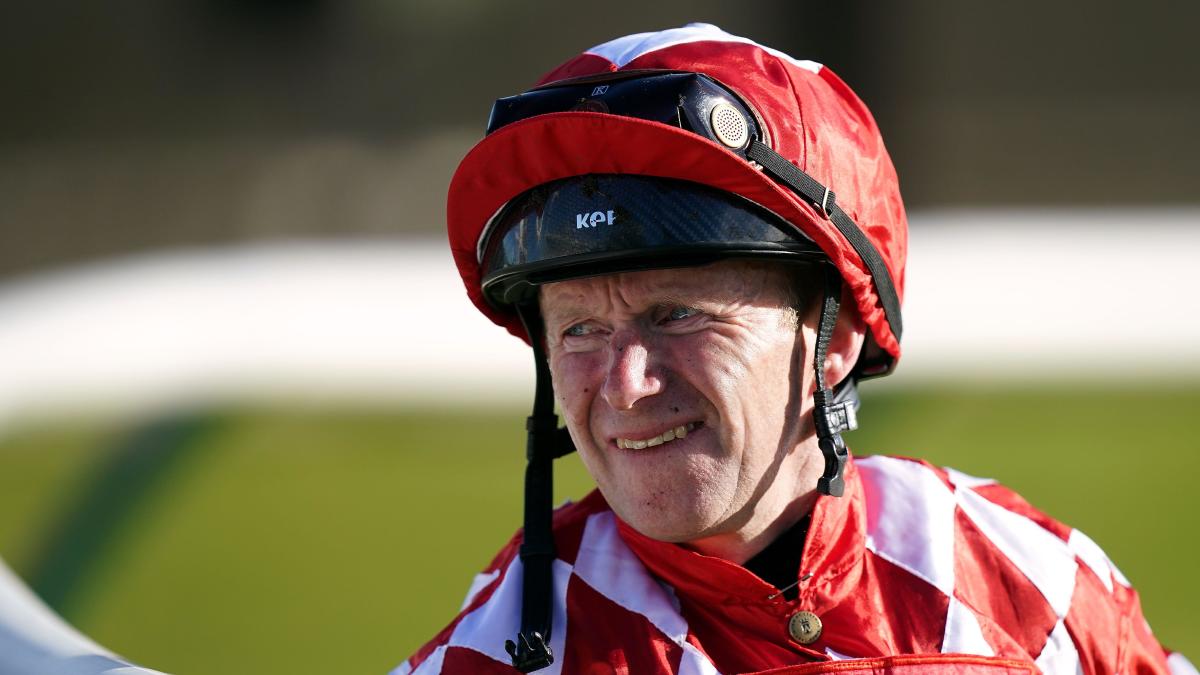 Joe Fanning to miss chunk of season with fractured arm