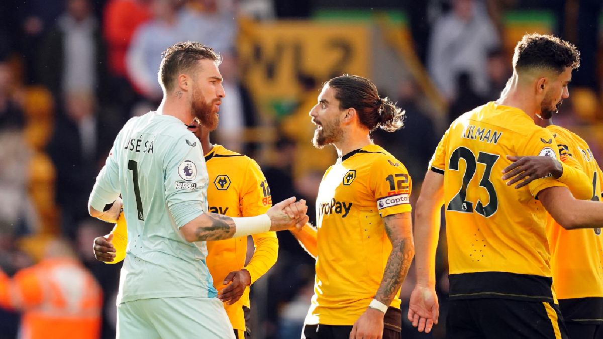Wolves boss Jose Sa demands Wolves put themselves on the line to ensure ...