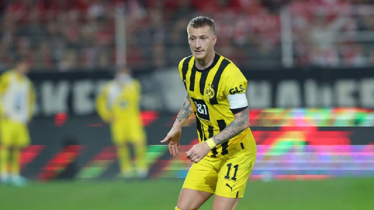 Borussia Dortmund captain Marco Reus likely to miss Schalke clash due ...