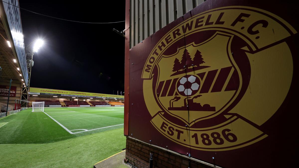 Who will be the next manager of Motherwell?