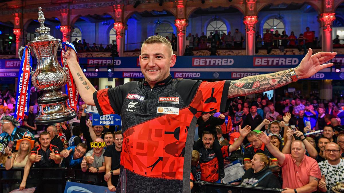 Nathan Aspinall dominates Jonny Clayton to win World Matchplay title
