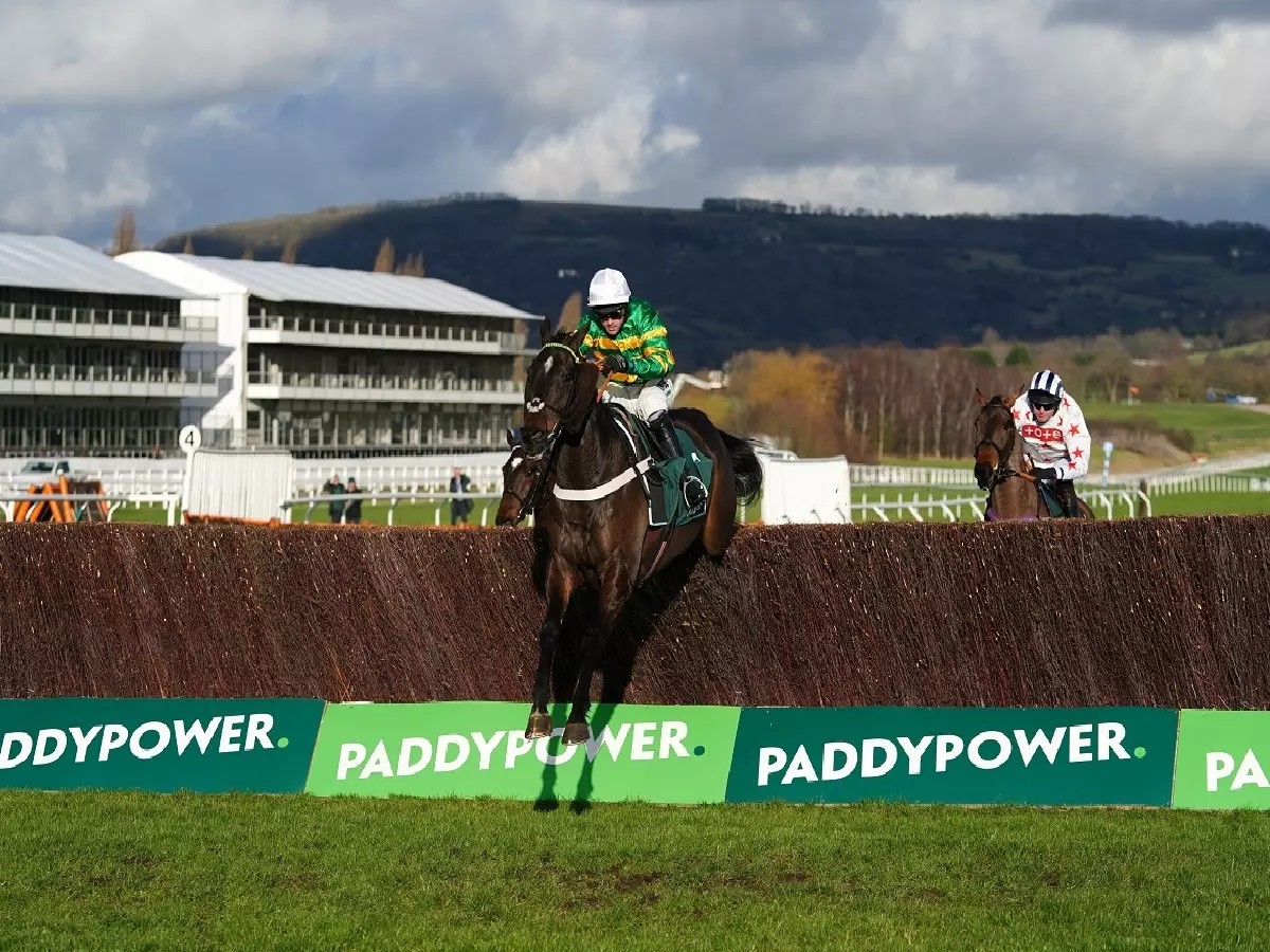 Chantry House Cotswold win brings up 4,000 for J P McManus