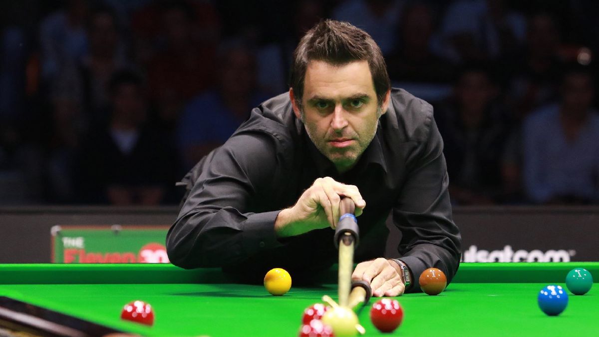 Record snooker crowd see Ronnie O'Sullivan thump Ng On Yee in Hong Kong ...