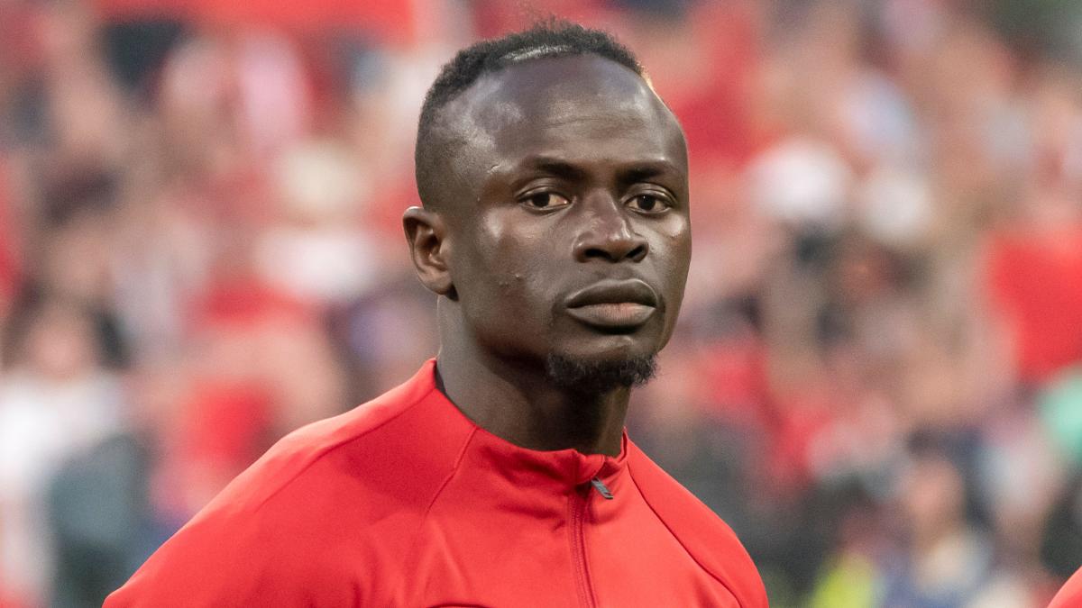 Bayern Munich complete signing of Liverpool striker Sadio Mane
