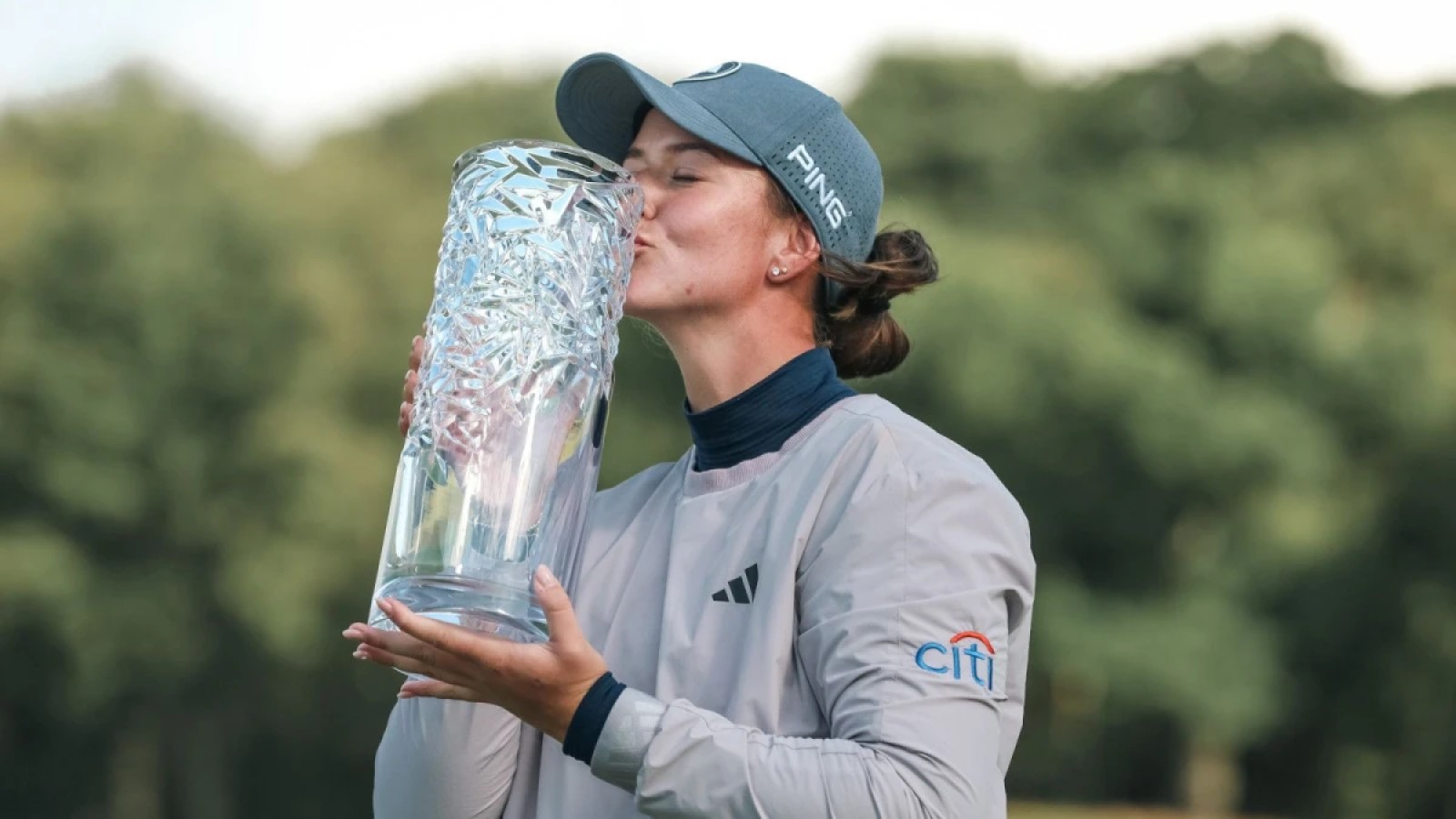 Linn Grant stuns field with comeback victory to clinch second DP World ...