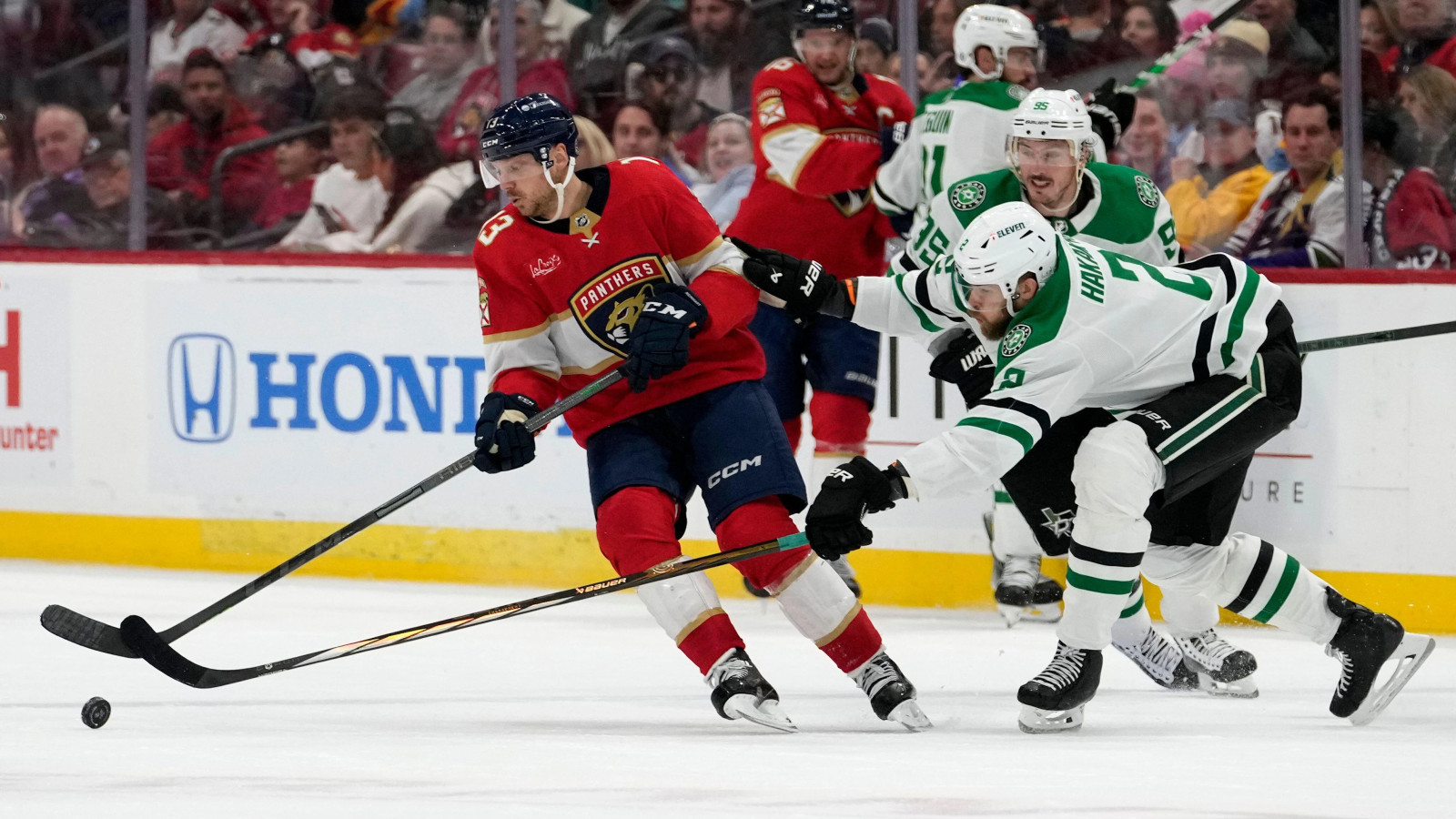 Dallas Stars vs. Florida Panthers in Finland: First games of the 2024/ ...