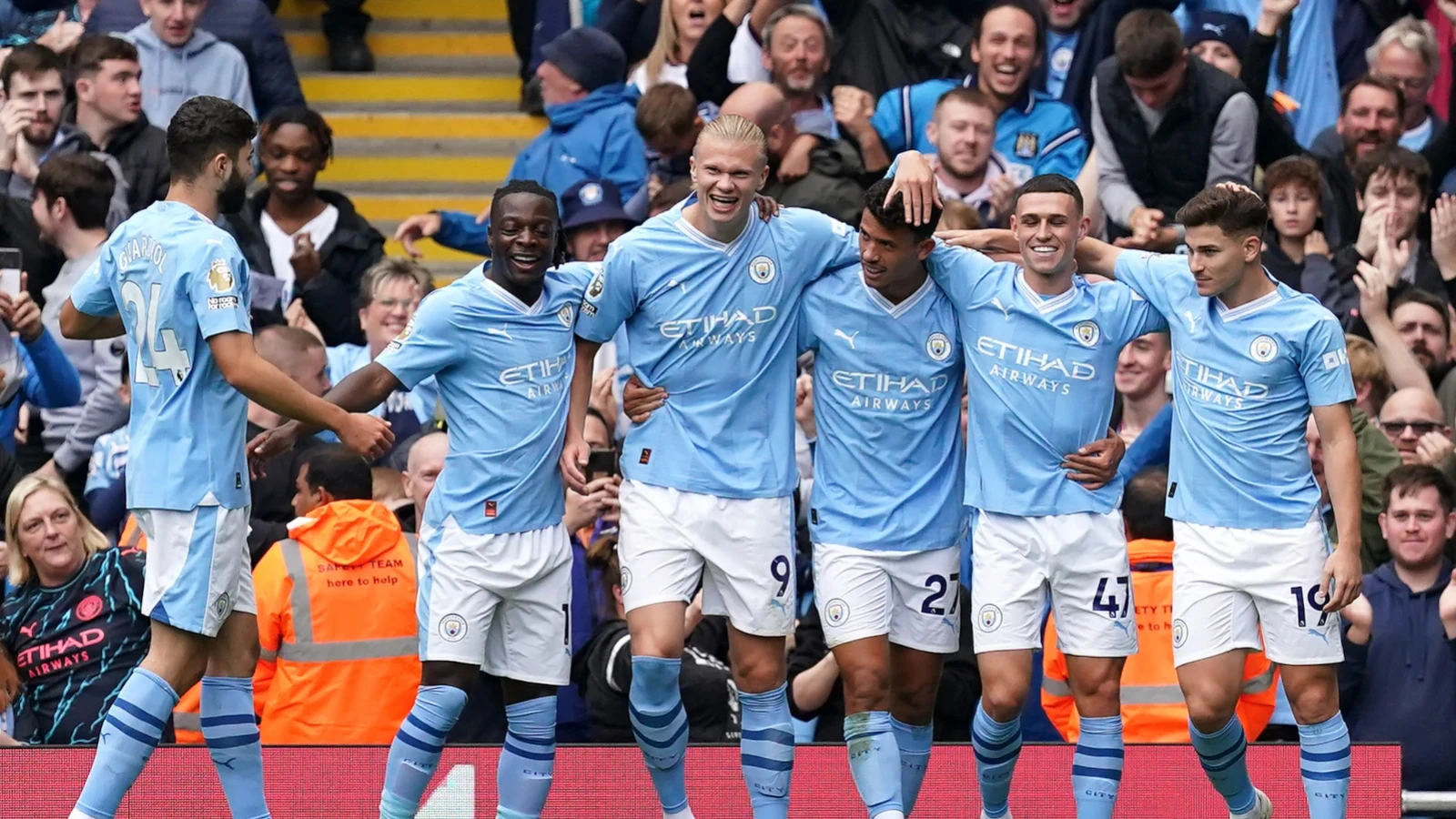 Man City march on despite Rodri red card