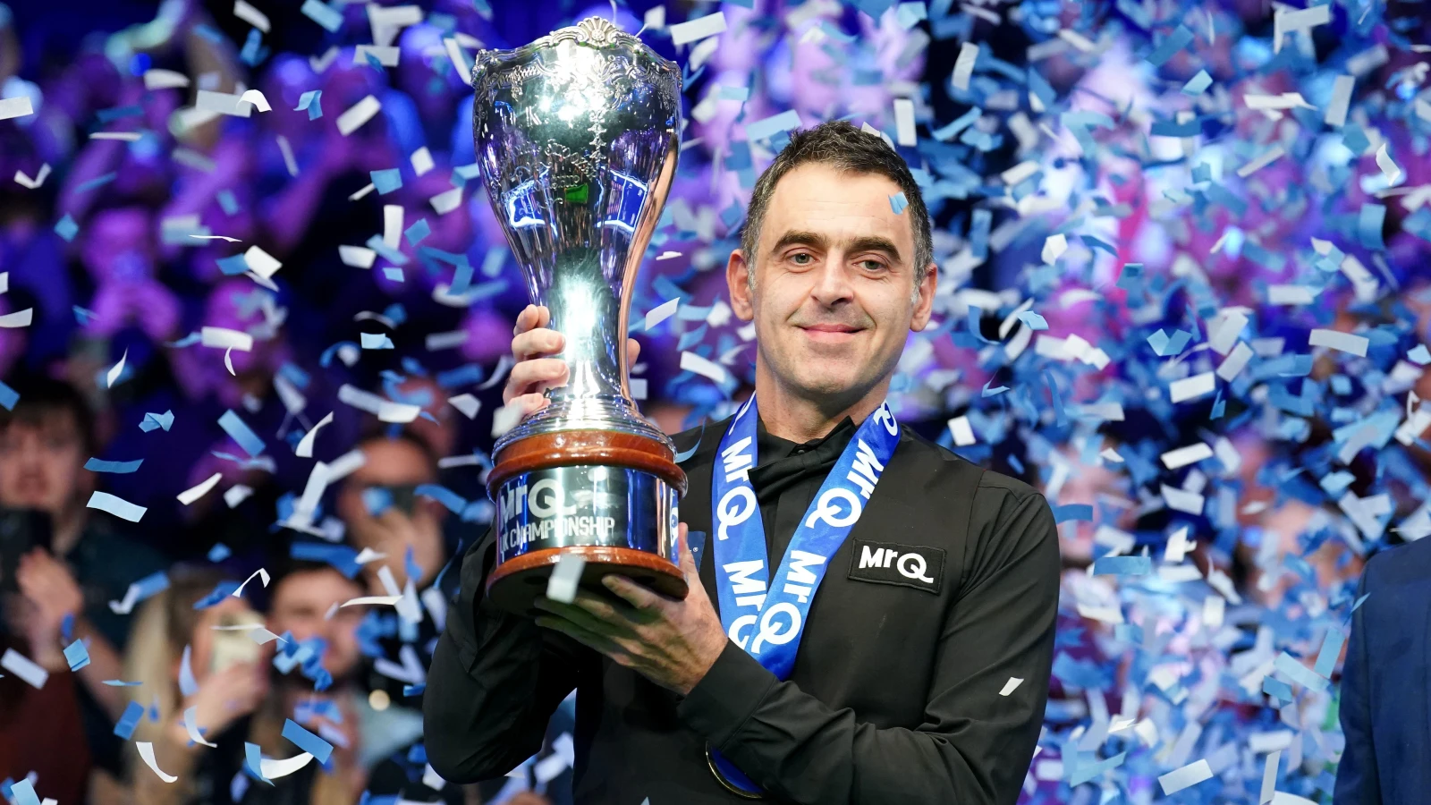 Ronnie O’Sullivan extends record-breaking run in UK Championship