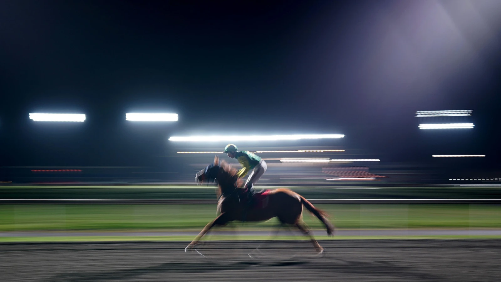 Kempton racing tip (1900): Back course and distance winner Dark Side ...